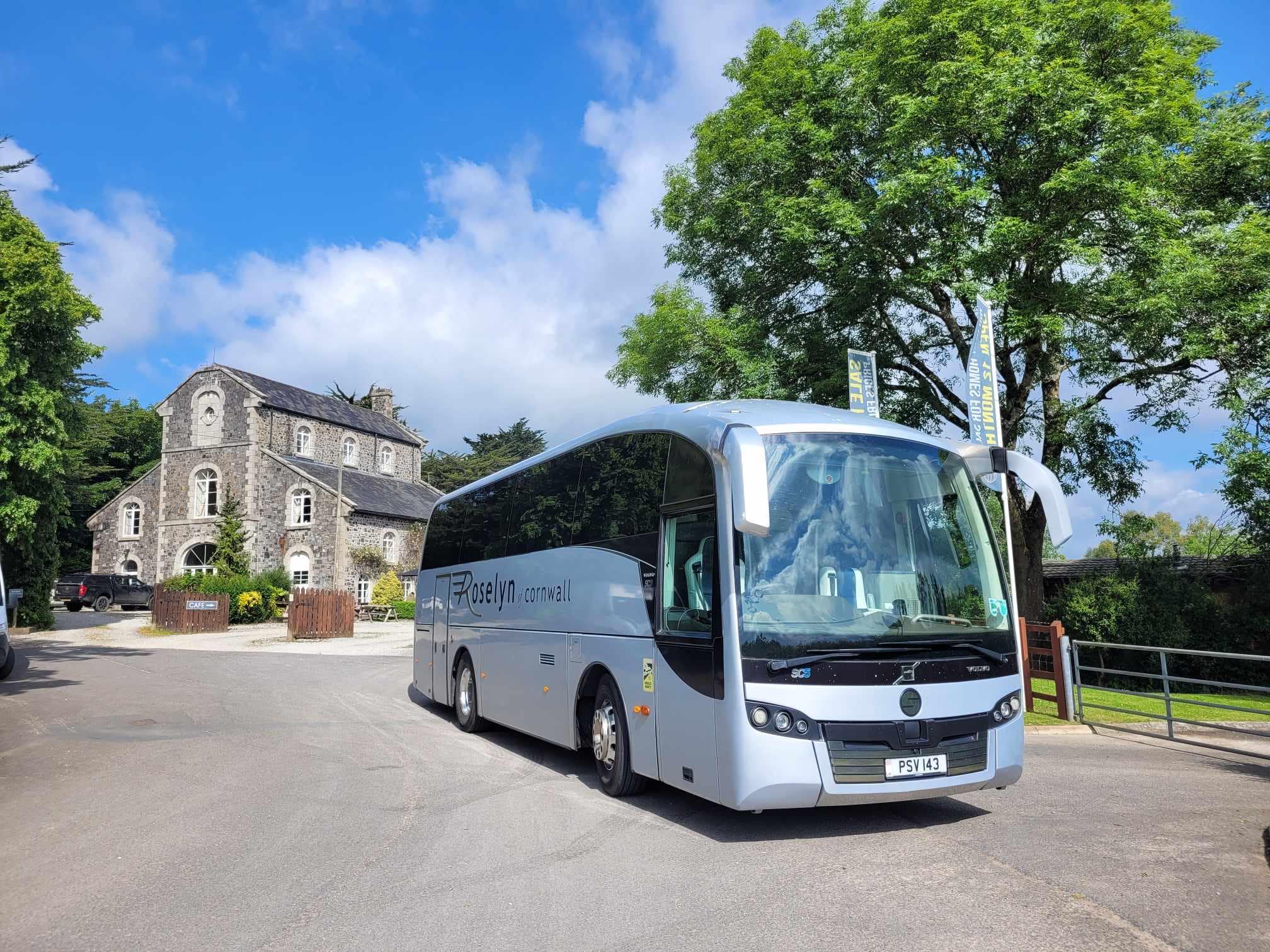 Fleet | Roselyn Coaches