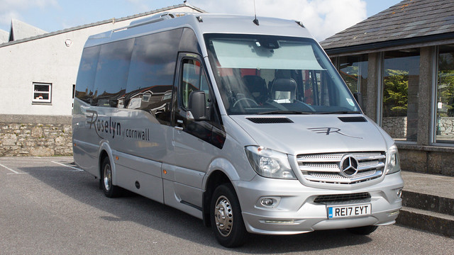 Fleet | Roselyn Coaches